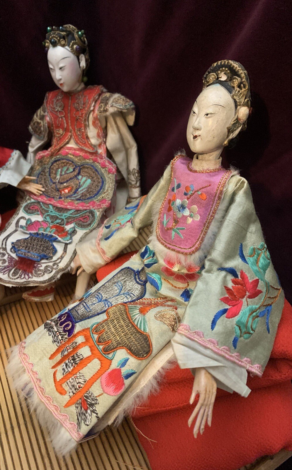 ANTIQUE 11" CHINESE OPERA DOLL SPECTACULAR EMBROIDERED* SCULPTED ...