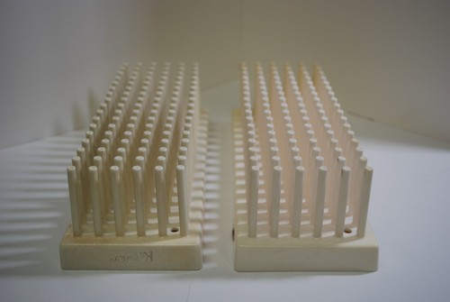 Lot of 2 ENDICOTT-SEYMOUR Plastic 102 Place 10-13mm Test Tube Rack ...
