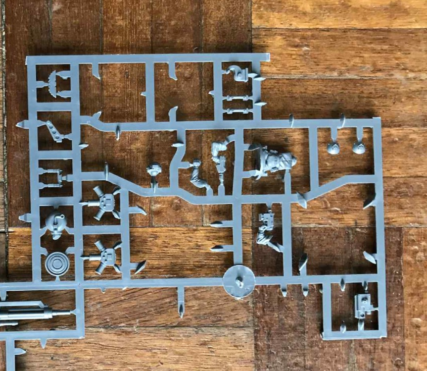 Warhammer 40k Imperial Guard Leman Russ Tank Commander Spare Parts Bits ...