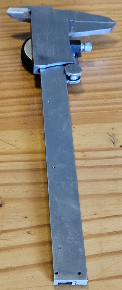 Starrett 120A-6 Dial Caliper White Dial Face & Black Rim Red Case ...