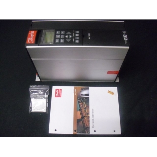 Danfoss VLT5006 175Z0167 VLT-5006 PT2B20STR0DLF00A00 ...