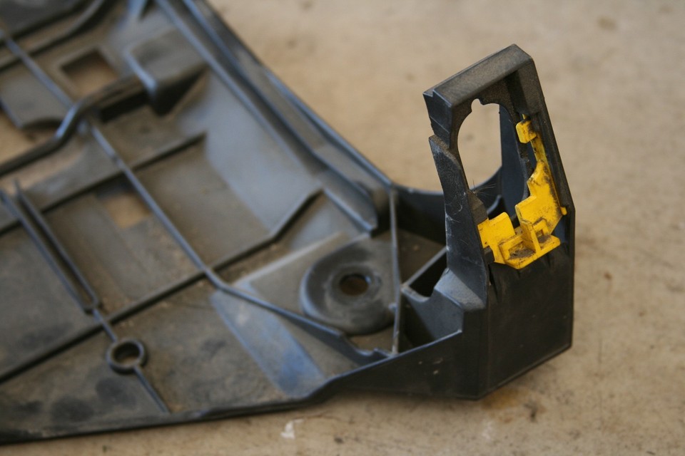 Porsche 996 911 99-01 986 Boxster 97-04 Headlight Mounting Bracket Tray ...