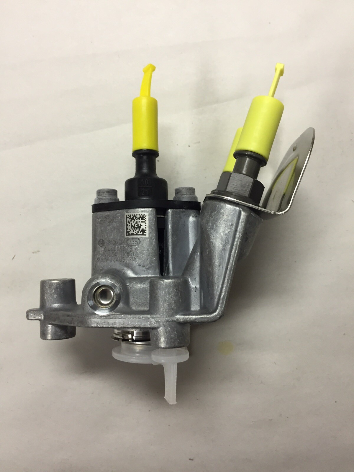 Caterpillar Oem DEF Injector 460-9257. Cat Nos Injector Assembly ...