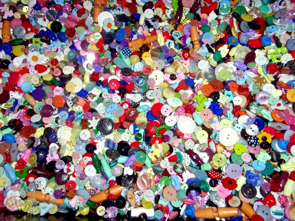 Job Lot Mixed Sewing Craft Buttons 250g All New Buttons Novelty ...