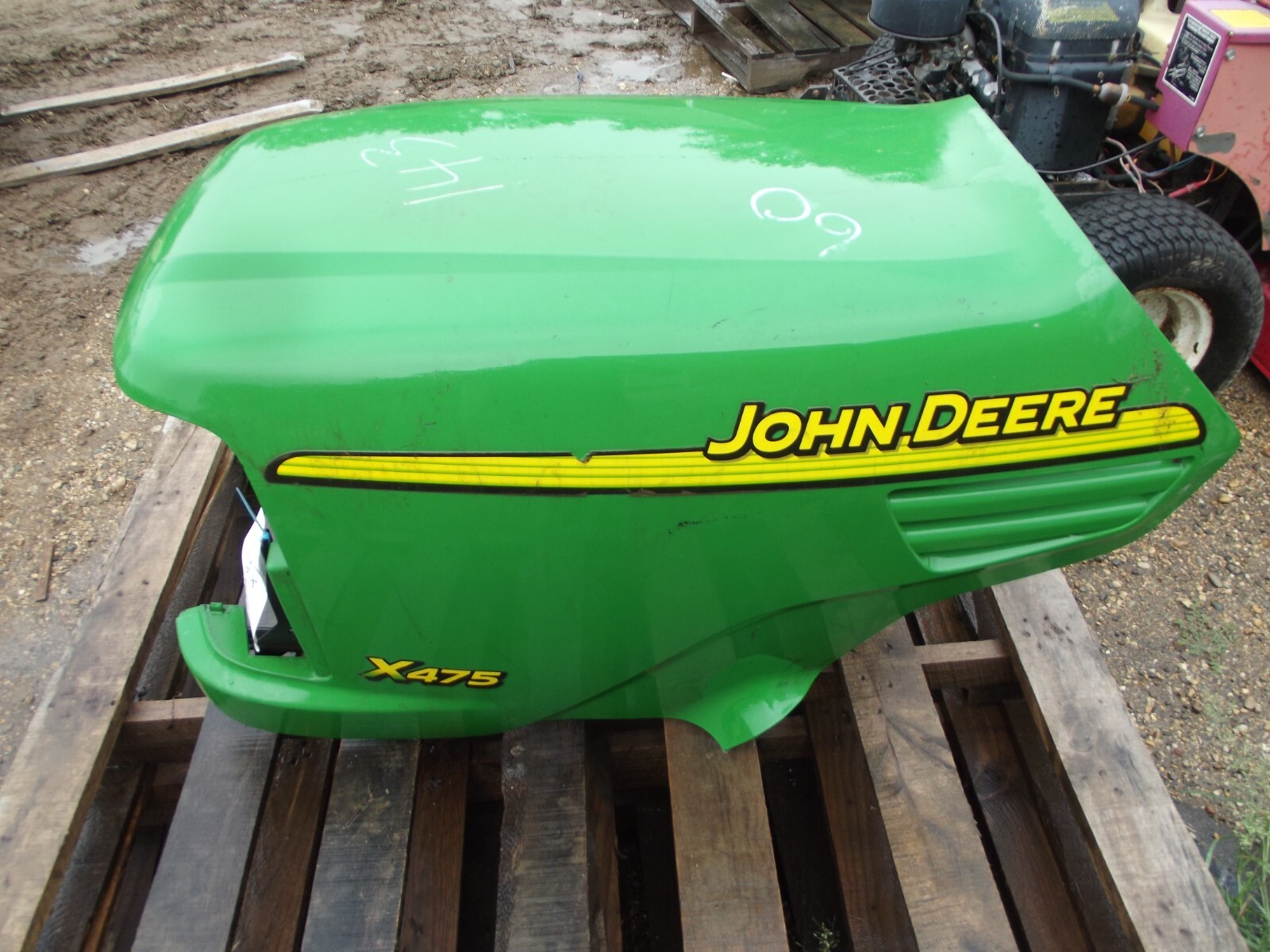 John Deere X475 Hood (Cracked) | eBay