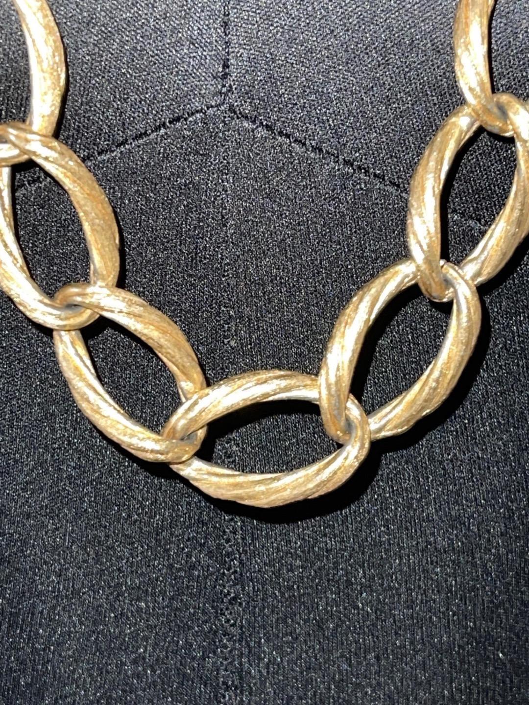 Vintage 1973 Christian DIOR Textured Grooved Curb Lin… - Gem