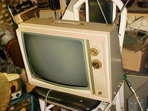 RETRO VINTAGE ZENITH TV 1960S PORTABLE 19 INCH B+W ALL TUBE | eBay