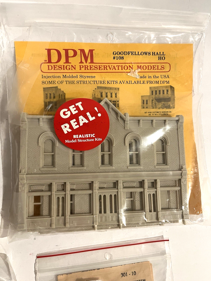 LOT of 4 HO Scale DPM Kits #108 Goodfellows, #120 Front Street, #301-10 ...