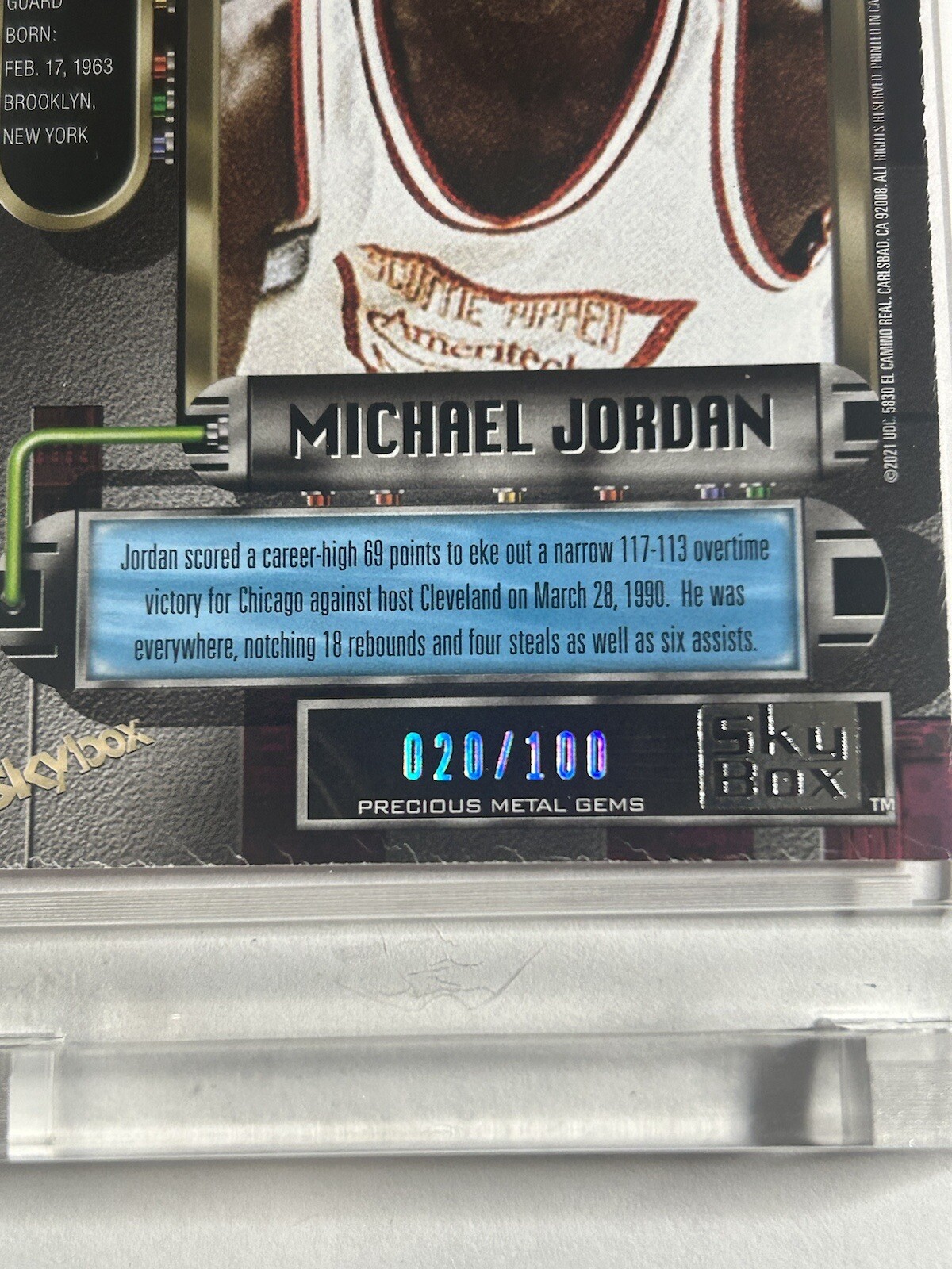 2021 Metal Universe Michael Jordan Precious Metal Gems Retro Red /100 ...