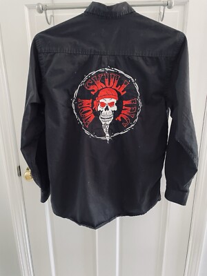 Mens Von Skulls Shirt M Black L/S Embroidered Back Patch Skull Barbwire ...