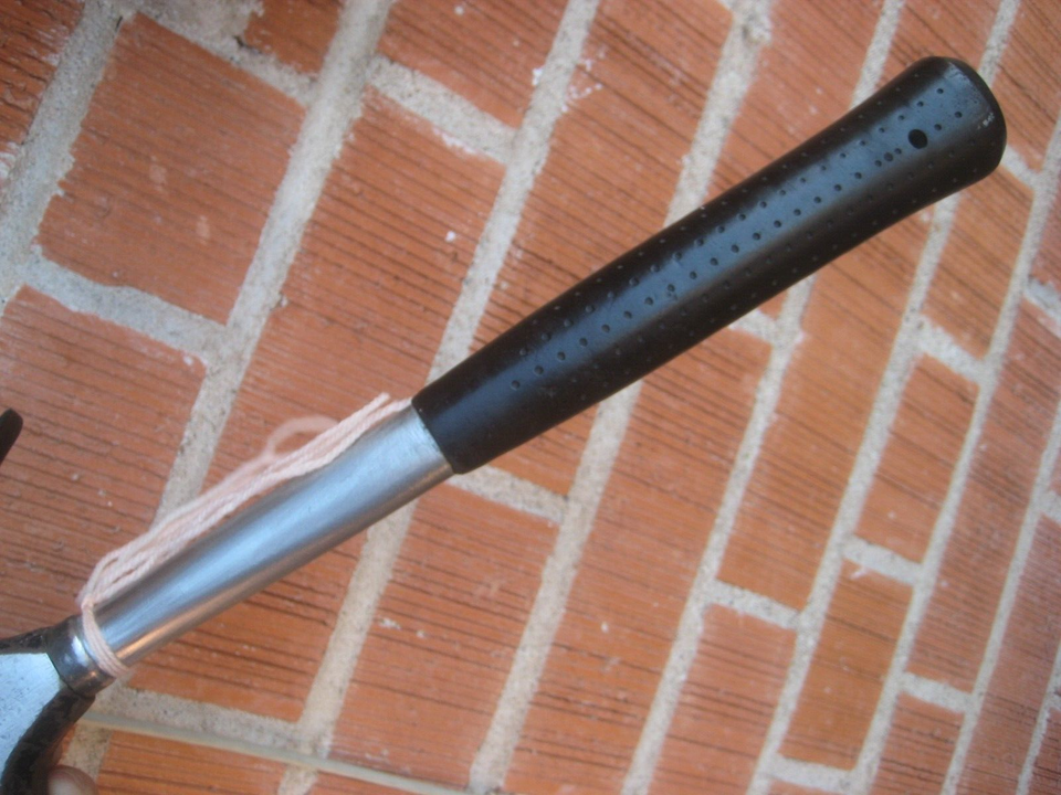 1960s Vintage 16 oz. Head x 13" TRUE TEMPER - ROCKET Curved Claw Hammer ...