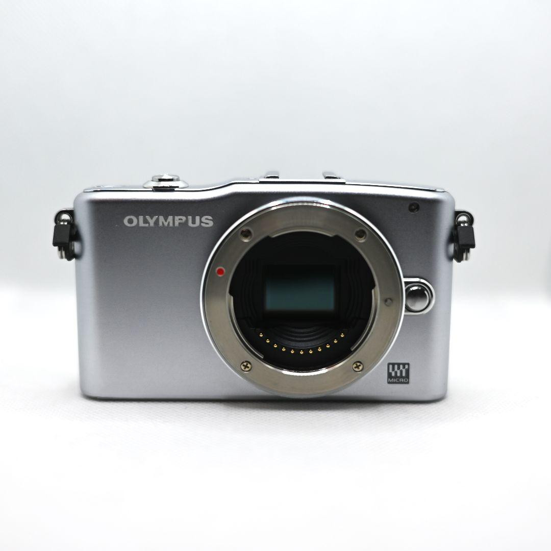 Olympus Pen Mini E-PM1 Silver Camera Body + Battery Olympus Pen Mini E-PM1 Silver Camera Body + Battery