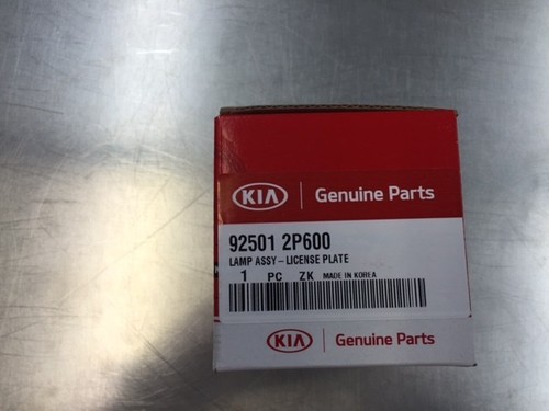 NEW OEM 2014-2015 KIA SORENTO REAR LICENSE PLATE LAMP ASSEMBLY - BOTH ...