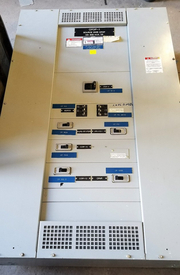 Siemens 1200A 1200 Amp 208Y120 3Ph 4W Main Lug Load Center Panelboard w ...