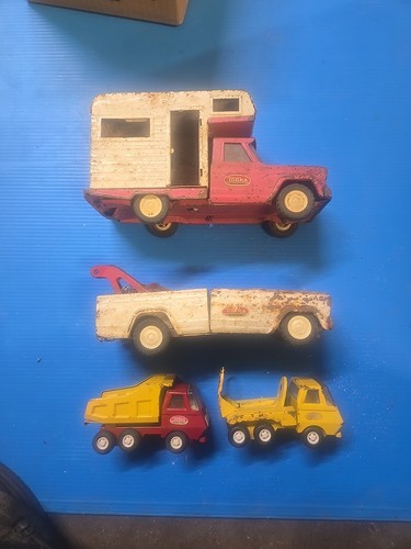 vintage Tonka 2 jeeps camper, tow truck 2 smaller Cement Mixer Dump | eBay
