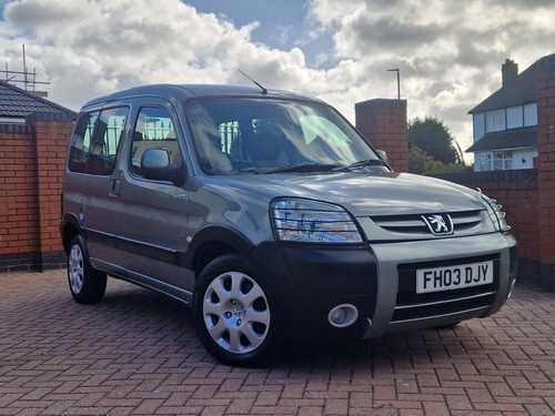 PEUGEOT PARTNER 2.0 HDI COMBI ESCAPADE 90K 1 OWNER FULL HISTORY 12 ...