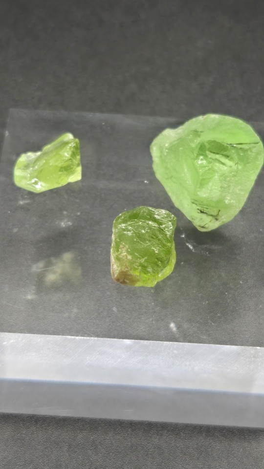 3 Pcs High Quality Peridot Rough Totaling 54.30ct Excellent Color ...