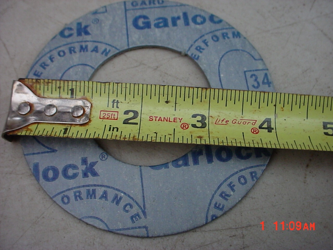 Lot of 19 Garlock Blue Gard Gasket Style 3400 4 1/8" OD 2" ID (Stock ...
