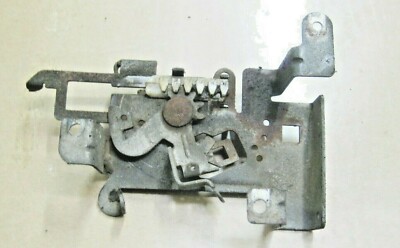 Briggs Stratton Engine 31P7770299-E1 Control Bracket Assy Part 597209 ...
