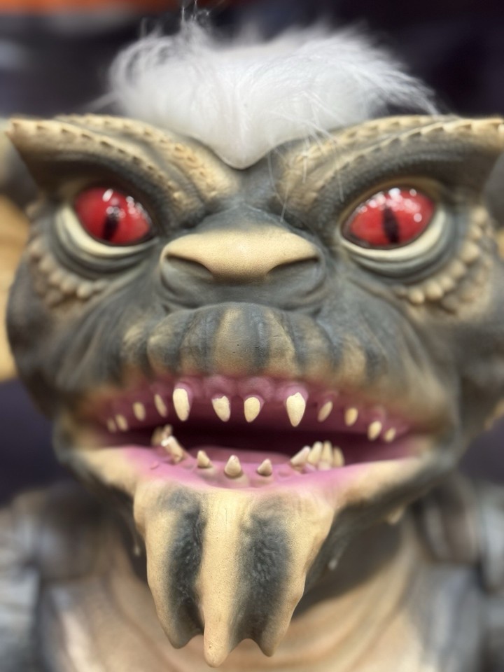 Home Depot 3.5 ft. Animated LED Gremlin Stripe Animatronic H1 IN HAND ...