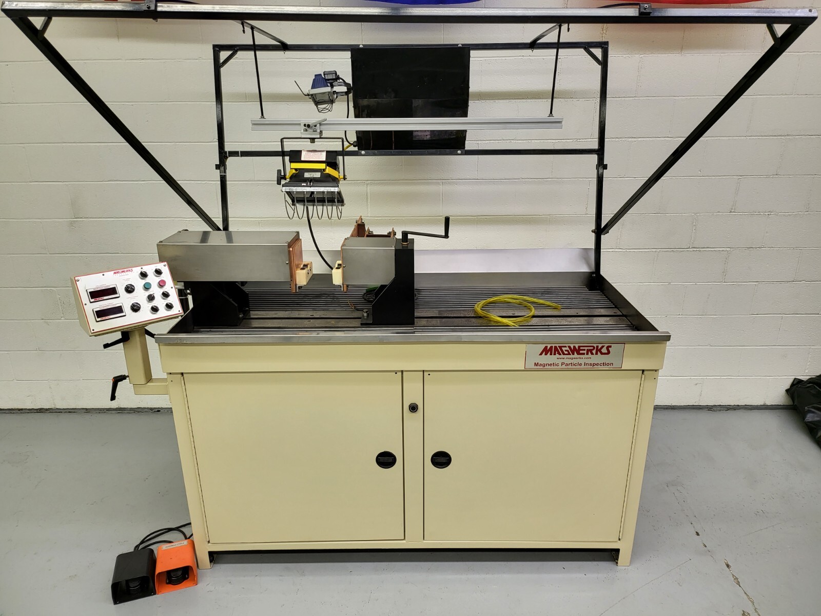 Magnaflux Type Magwerks Mulit-Directional Magnetic Particle Wet Bench ...