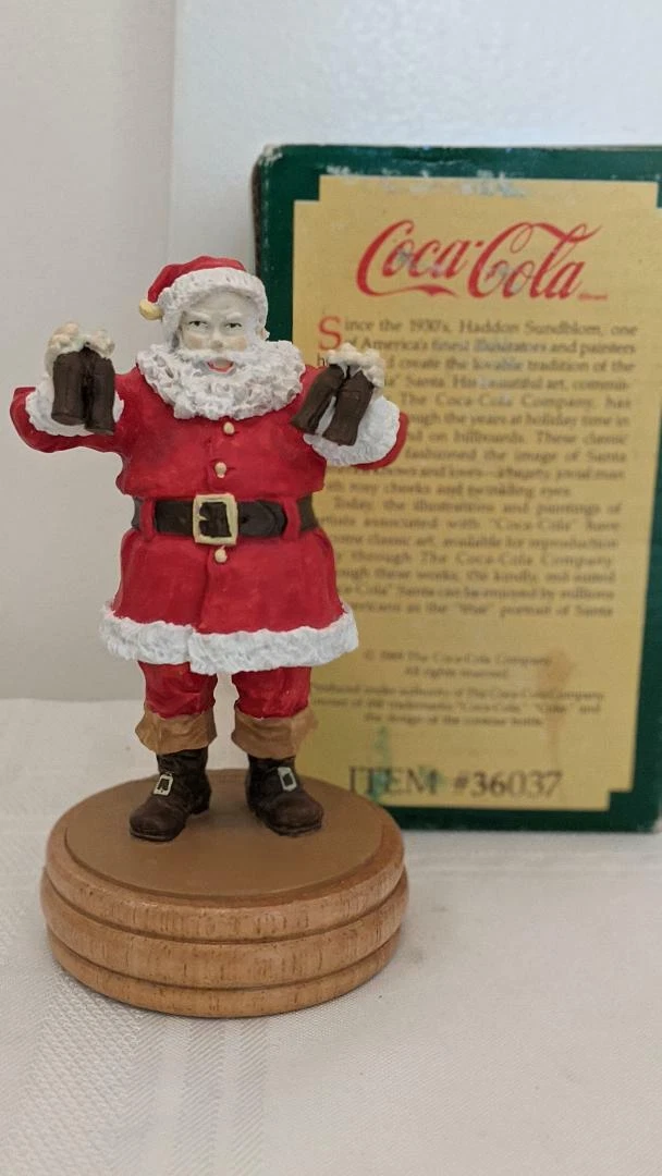 Coca Cola Santa Figurines
