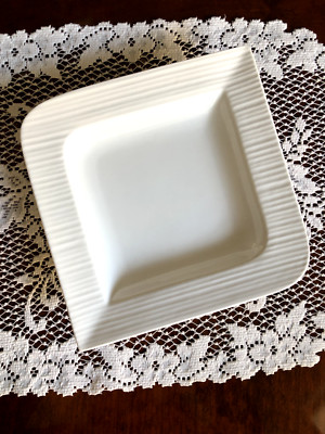 Sam & Squito by Xiahe Co Teardrop Bowl Serving Dish White | eBay