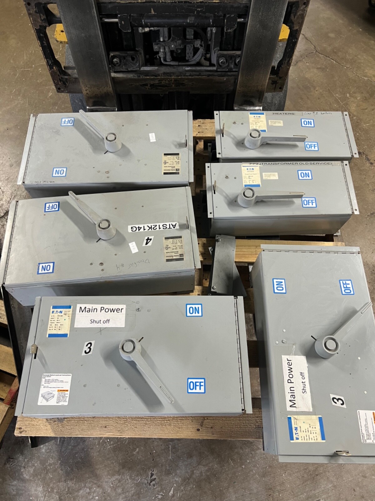 EATON FDPBS 364R 200 AMP 600 VAC Dead-Front Panelboard Switch 50-125 HP ...