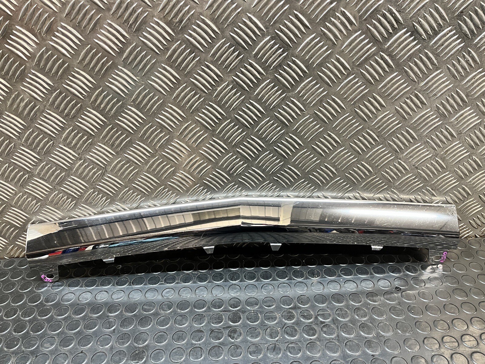 GENUINE MERCEDES C CLASS W205 FRONT BUMPER LOWER CHROME TRIM ...
