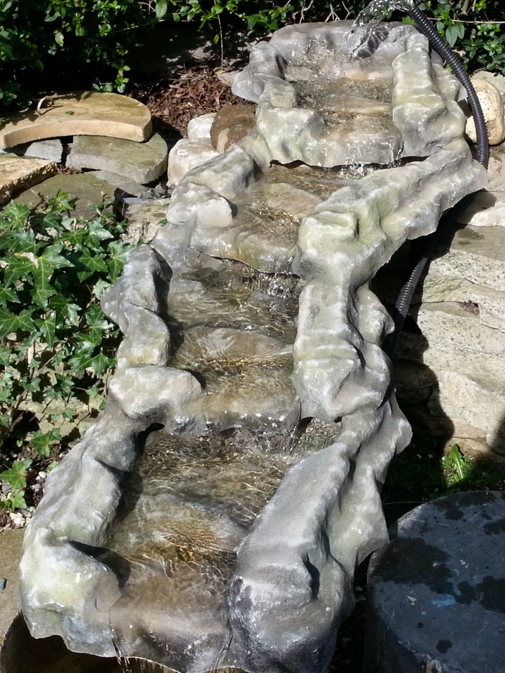 Garden Pond Waterfall Fibreglass section Natural Rock effect 19 Water ...