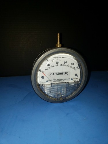 DWYER 4100 cc CAPSUHELIC PRESSURE GAUGE 500 max psi 0-100 inches W28R ...