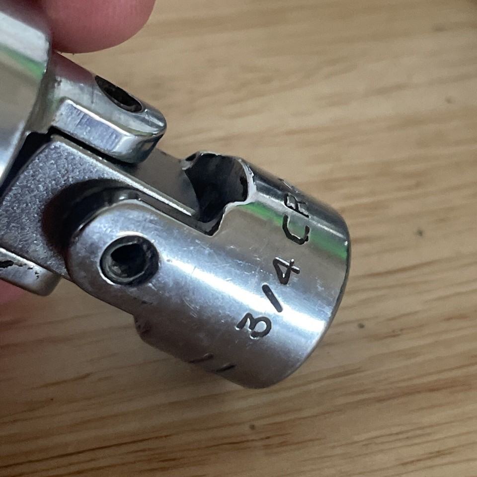 Craftsman =V= Series 3/8" Drive 12 Point Swivel Flex Socket SAE Size 3/ ...