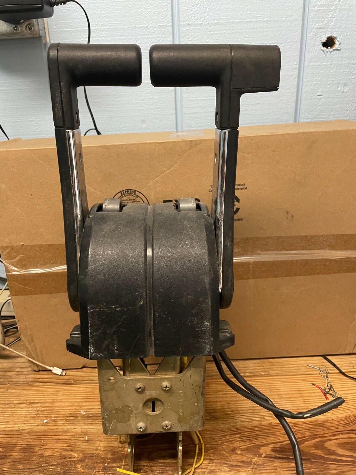 USED OMC - DUAL SHIFTER REMOTE CONTROL WITH TRIM SWITCHES(NO HARDWARE ...