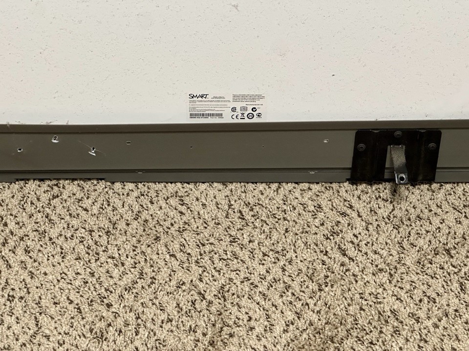 SMART Board SB680 77" Interactive Whiteboard In Great Condition Pens ...