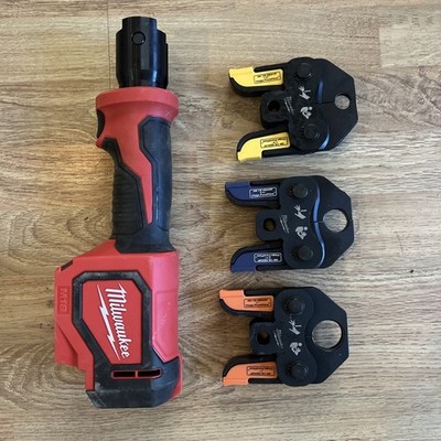 Milwaukee 2674-22C M18 Short Throw Press Tool Kit with PEX Crimp Jaws ...