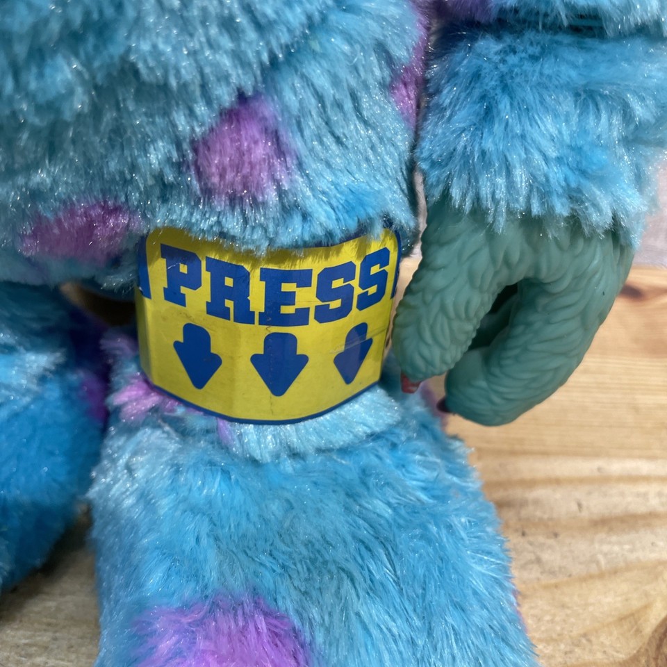 MONSTERS UNIVERSITY INTERACTIVE ULTIMATE SCARE OFF SULLEY 15" TALL ...
