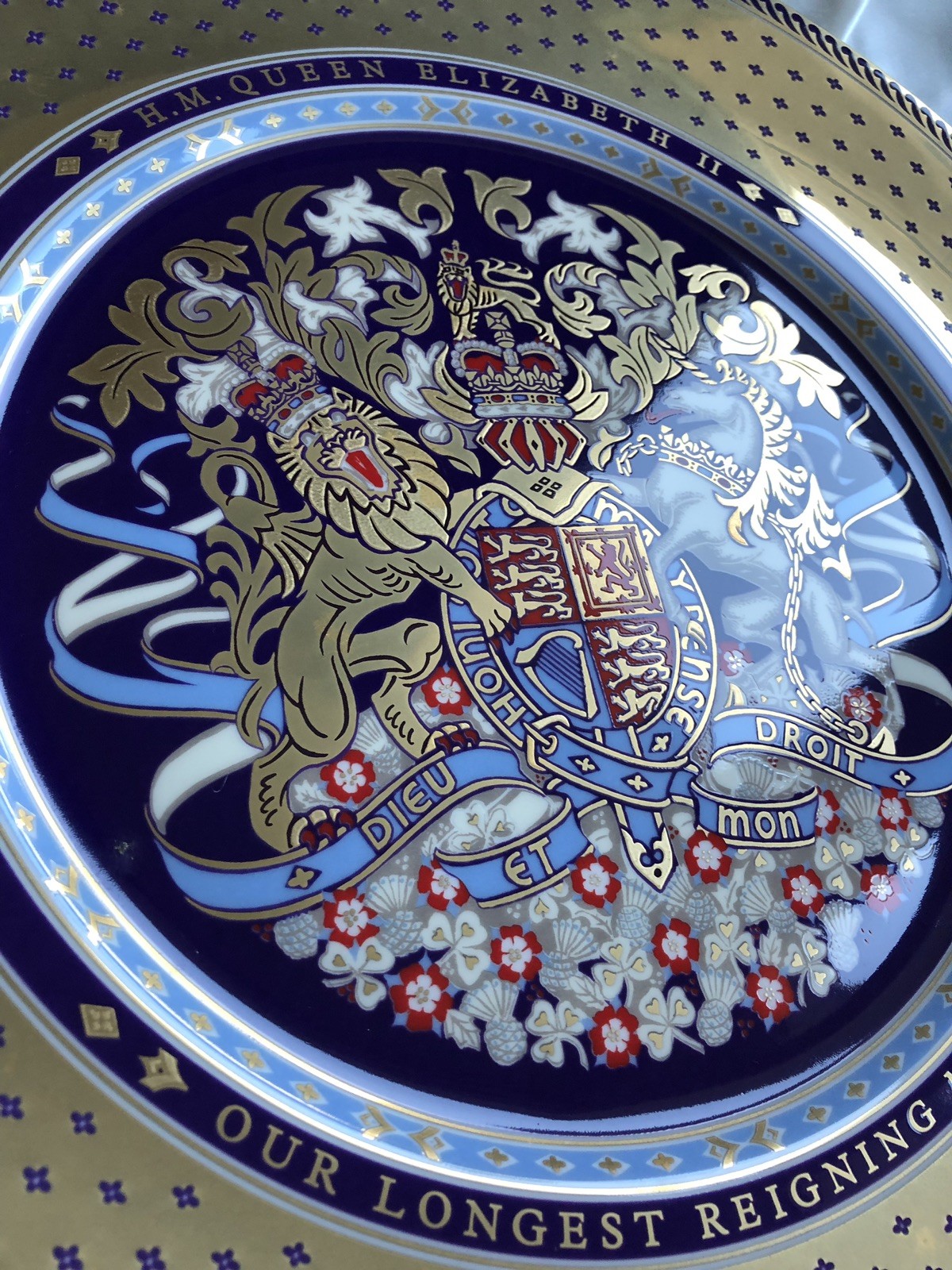 Queen Elizabeth II - Longest Reigning Monarch plate - Rare Ltd Ed 153/ ...