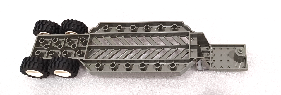 Lego Gray Vehicle Trailer Base 8 x 30 x 3 1/3 30620 Big Rig with White ...