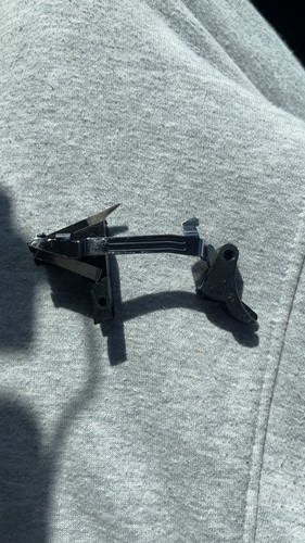 Glock OEM Trigger Bar Assembly 9mm Gen 1/2/3 - 17/19/26- w/5.5 lbs Dot ...