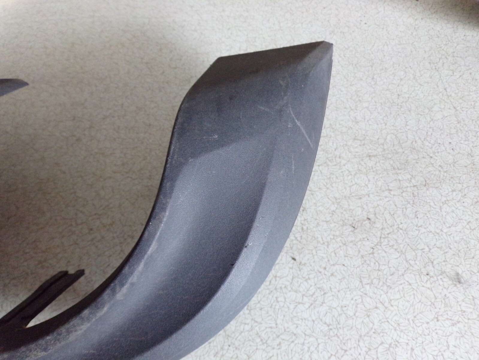 25421 2R 2018 VOLVO V60 REAR BUMPER DIFFUSER 32227004 | eBay UK