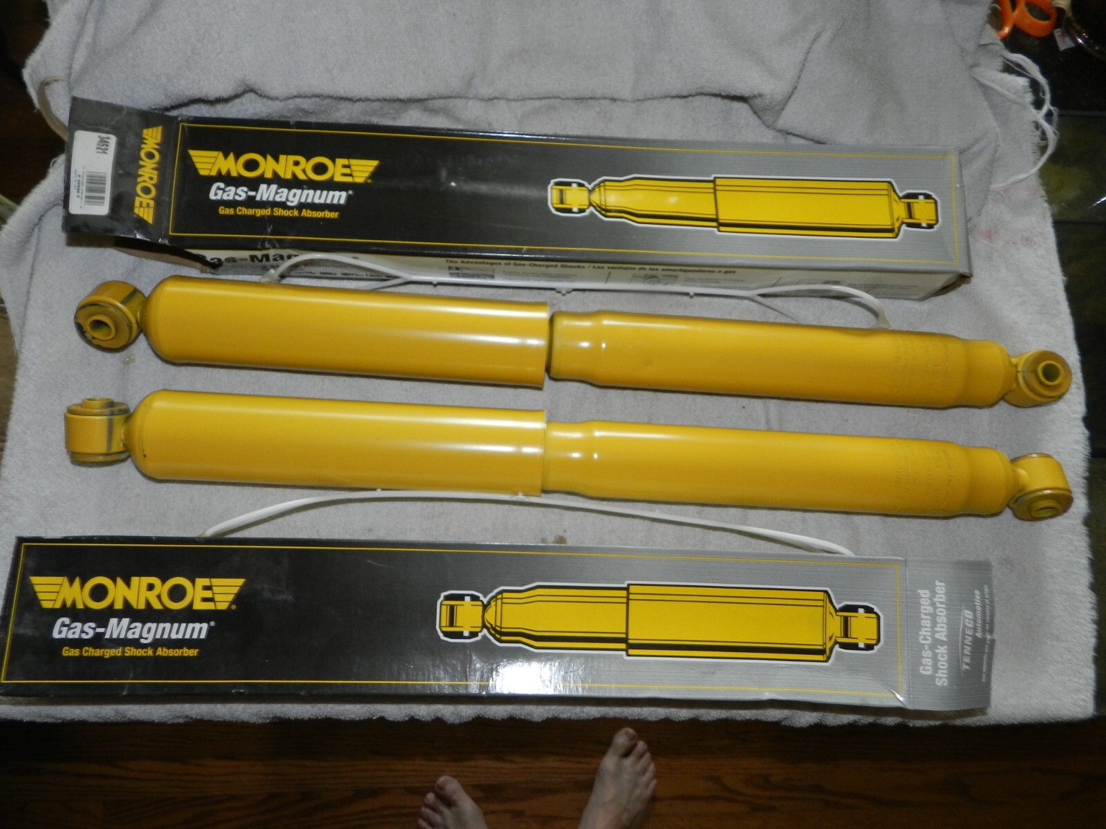 Dodge Ram 2500 Ram 3500 Monroe Gas-Magnum Shocks Rear Pair Set 34521 | eBay