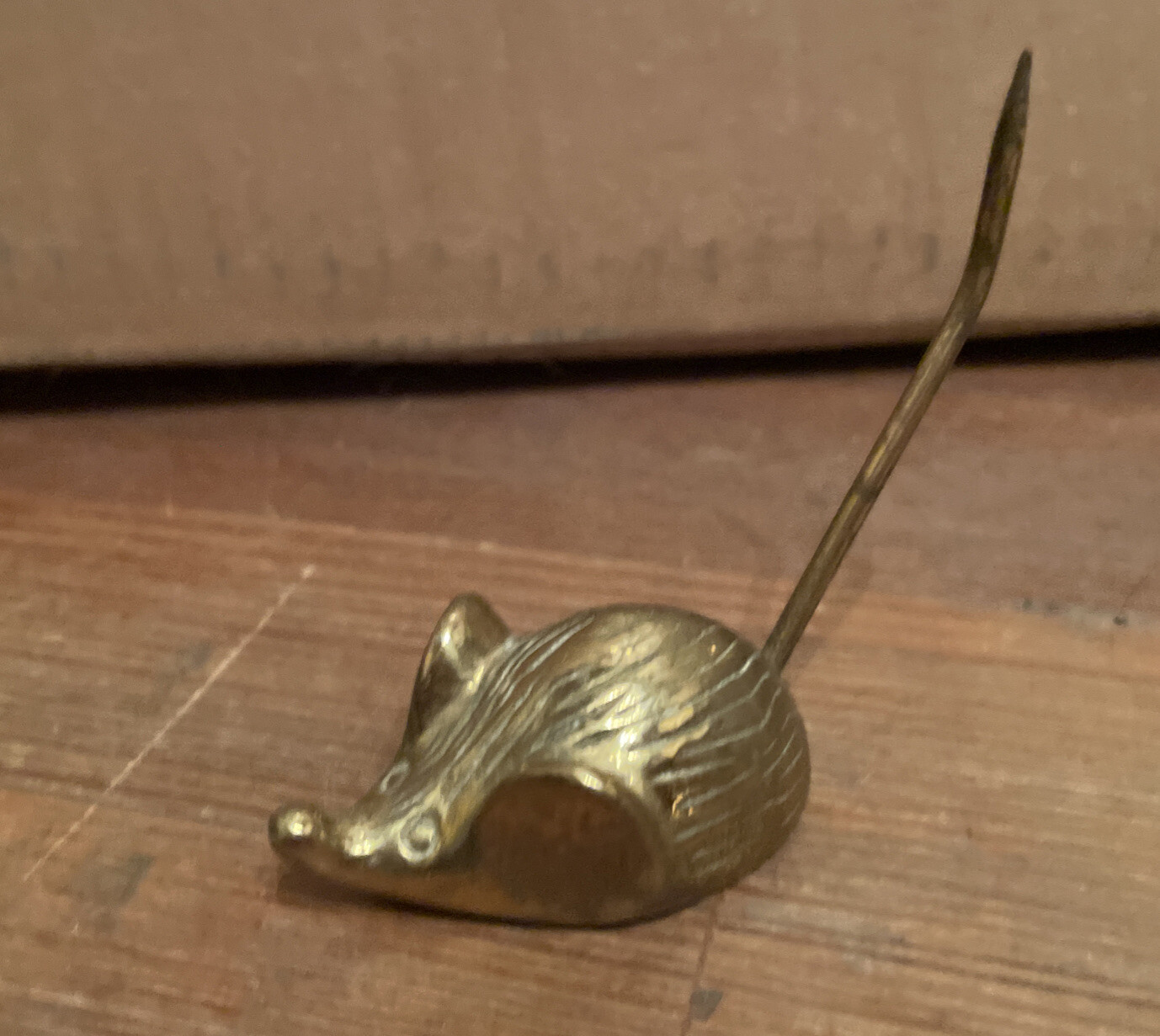 Small Vintage Brass Mouse Paperweight with Pointy Tail to Pierce/Hold ...