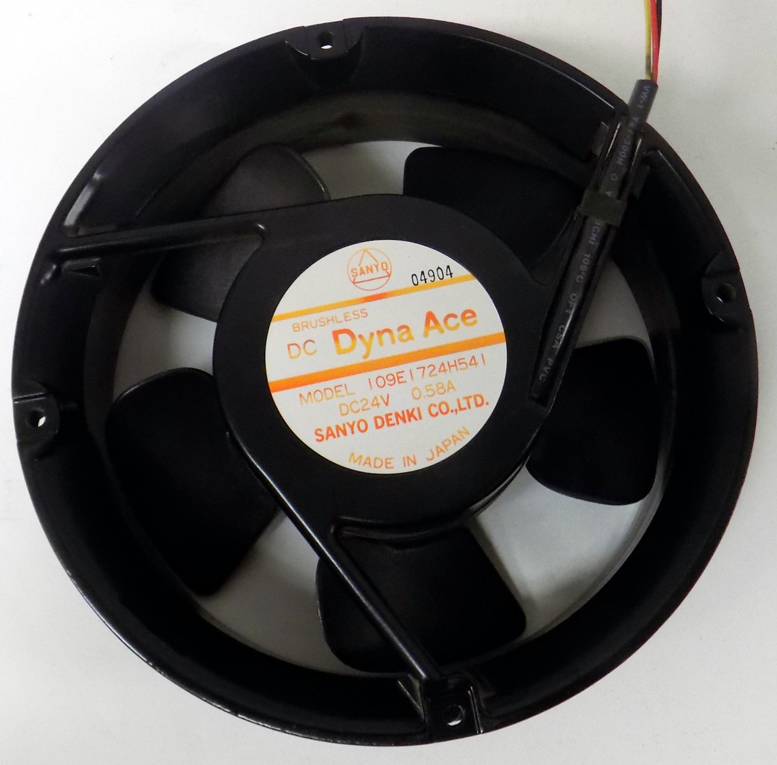 SANYO DENKI I09EI724H54I DC24V 0.58A BRUSHLESS DC DYNA ACE COOLING CASE ...