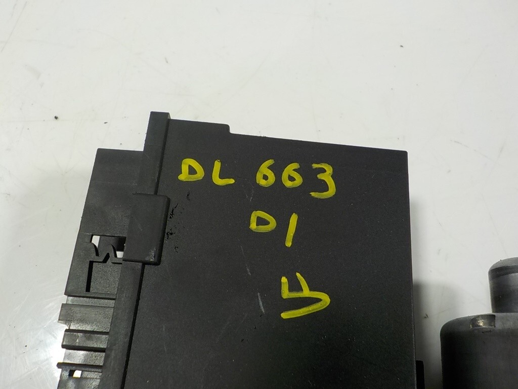 95562470102 MOTORE ALZACRISTALLI ANTERIORE SINISTRO / 95562470102 / ...