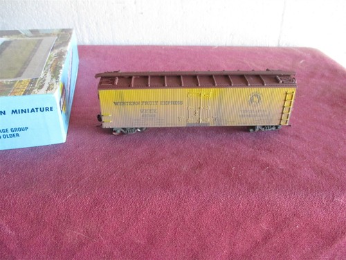 HO Scale Western Fruit Express WFEX 49348 Reefer Train Car Railroad ...