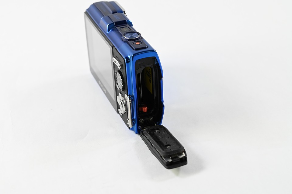 Olympus Stylus Tough TG-830 Digital Camera w/5x Zoom #G084 | eBay