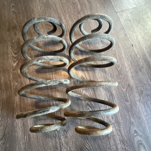 1994 1995 1996 Chevy Impala SS Rear Coil Springs 1994 1995 1996 Correct ...