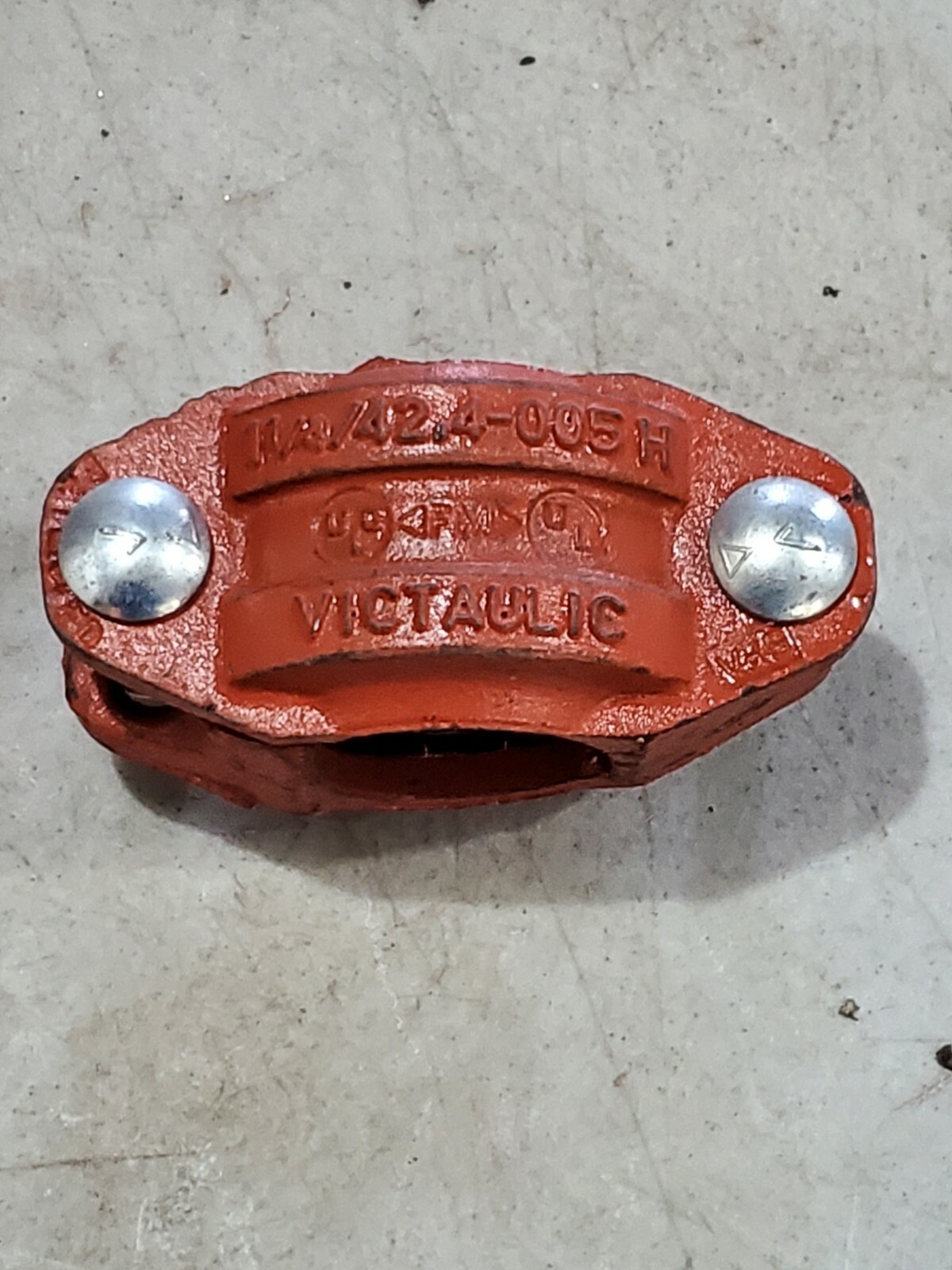 Victaulic Clamp 1 1/4 42.4 005H New Old Stock | eBay