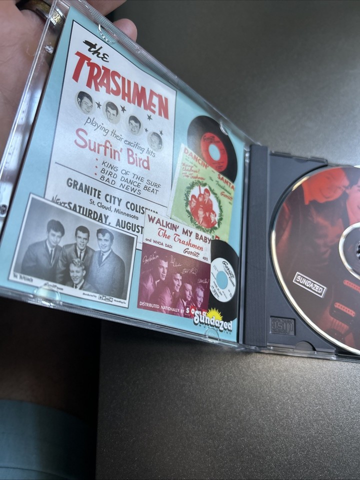 TRASHMEN SURFIN BIRD: BEST OF TRASHMEN / In Mint Cond.. CD 90771606426 ...