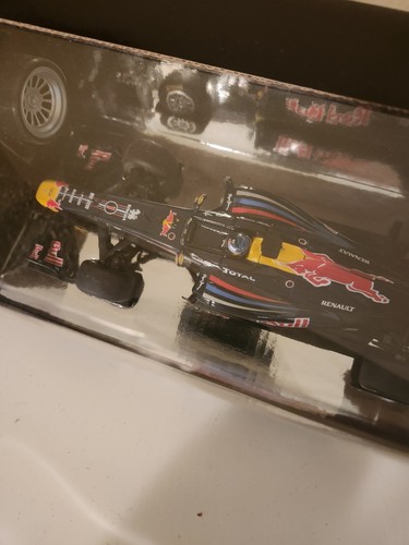XQ Red Bull RB7 2011 vettel F1 RC 1:24 Car - Never Opened | eBay